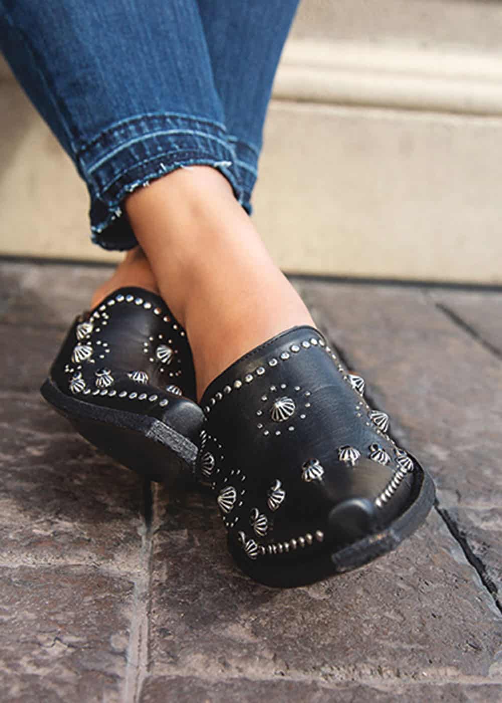 Mule Magnificence - COWGIRL Magazine