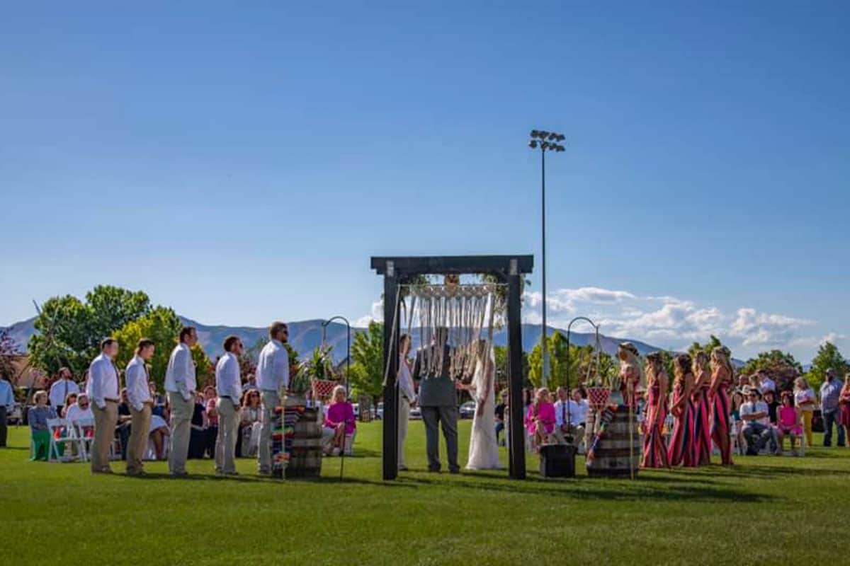 Savor This Beautiful Serape Wedding!